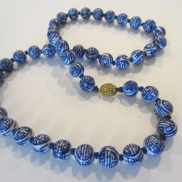 Jewelry | Asian Chinoiserie Hand Knotted Blue White Beads Gold Clasp ...